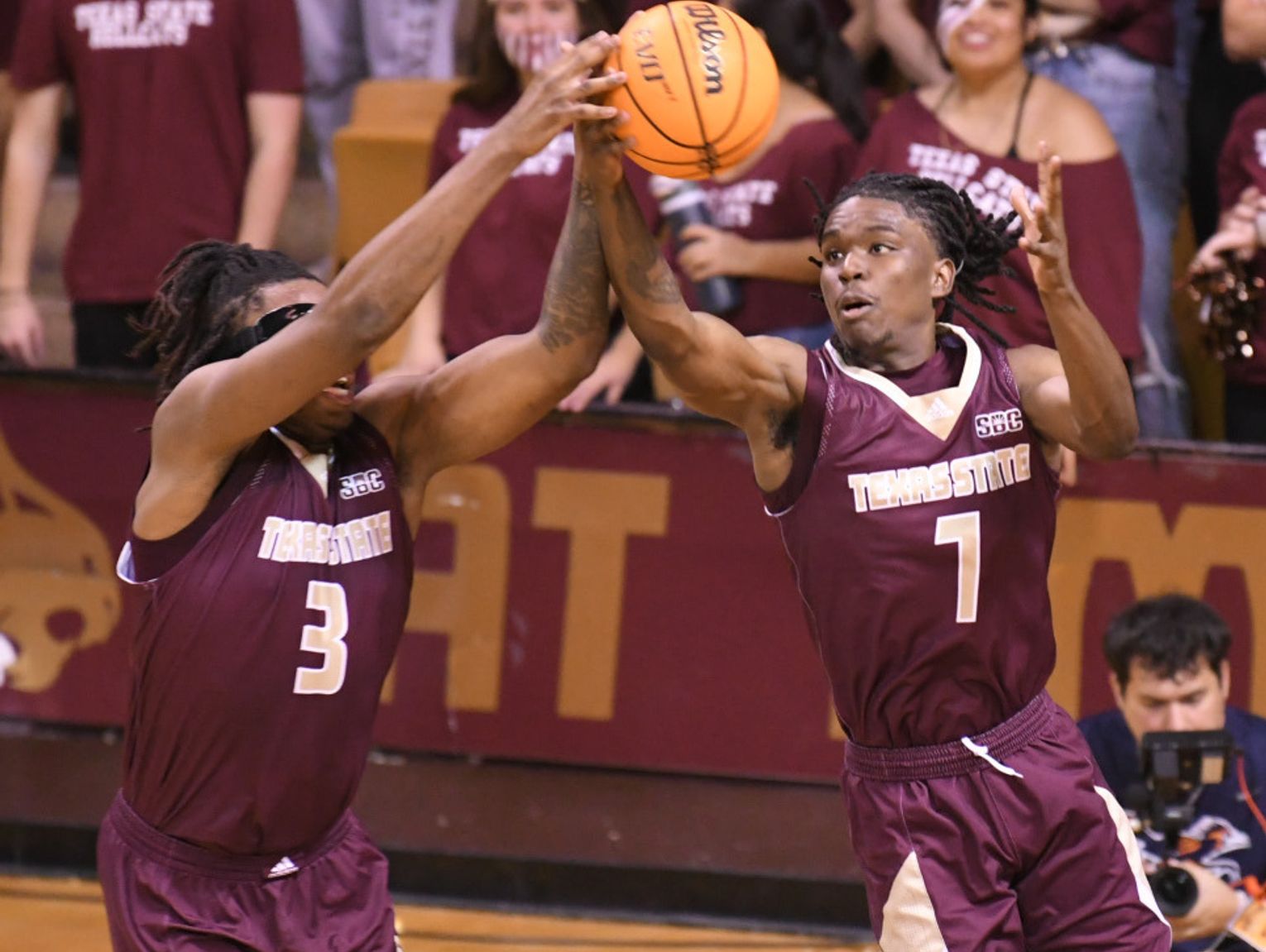 Bobcats take care of ‘unwanted guests,’ defeat rival Roadrunners