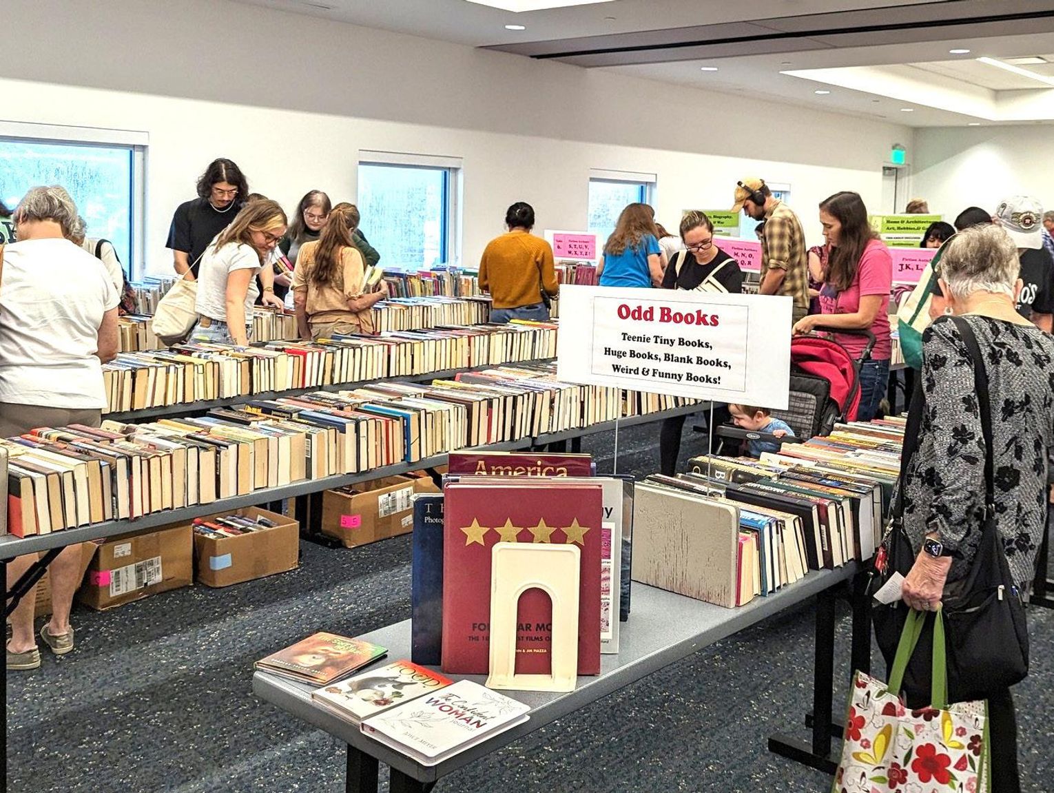 BOOK BONANZA