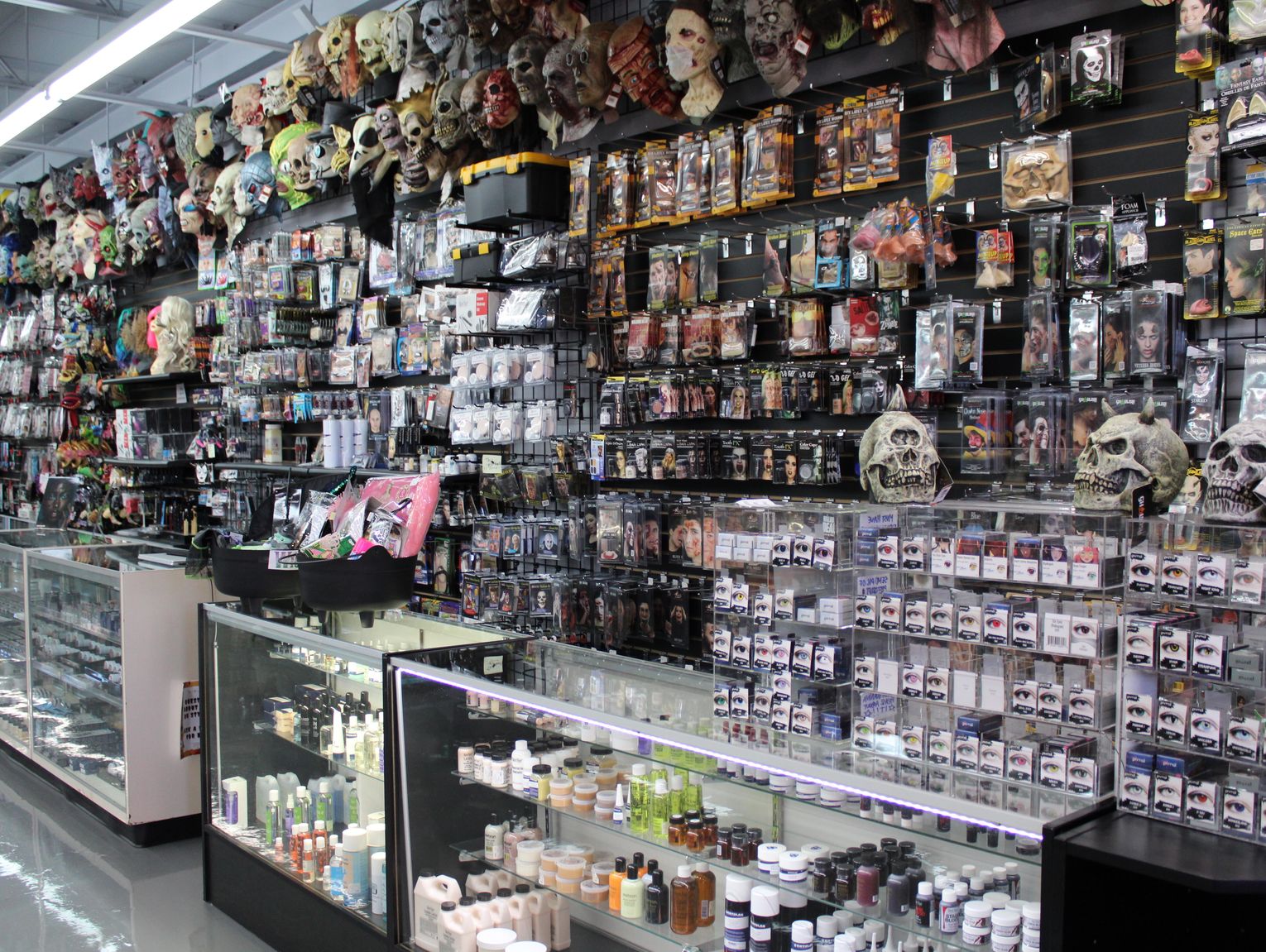 Freaky Findz to host special effects makeup demo