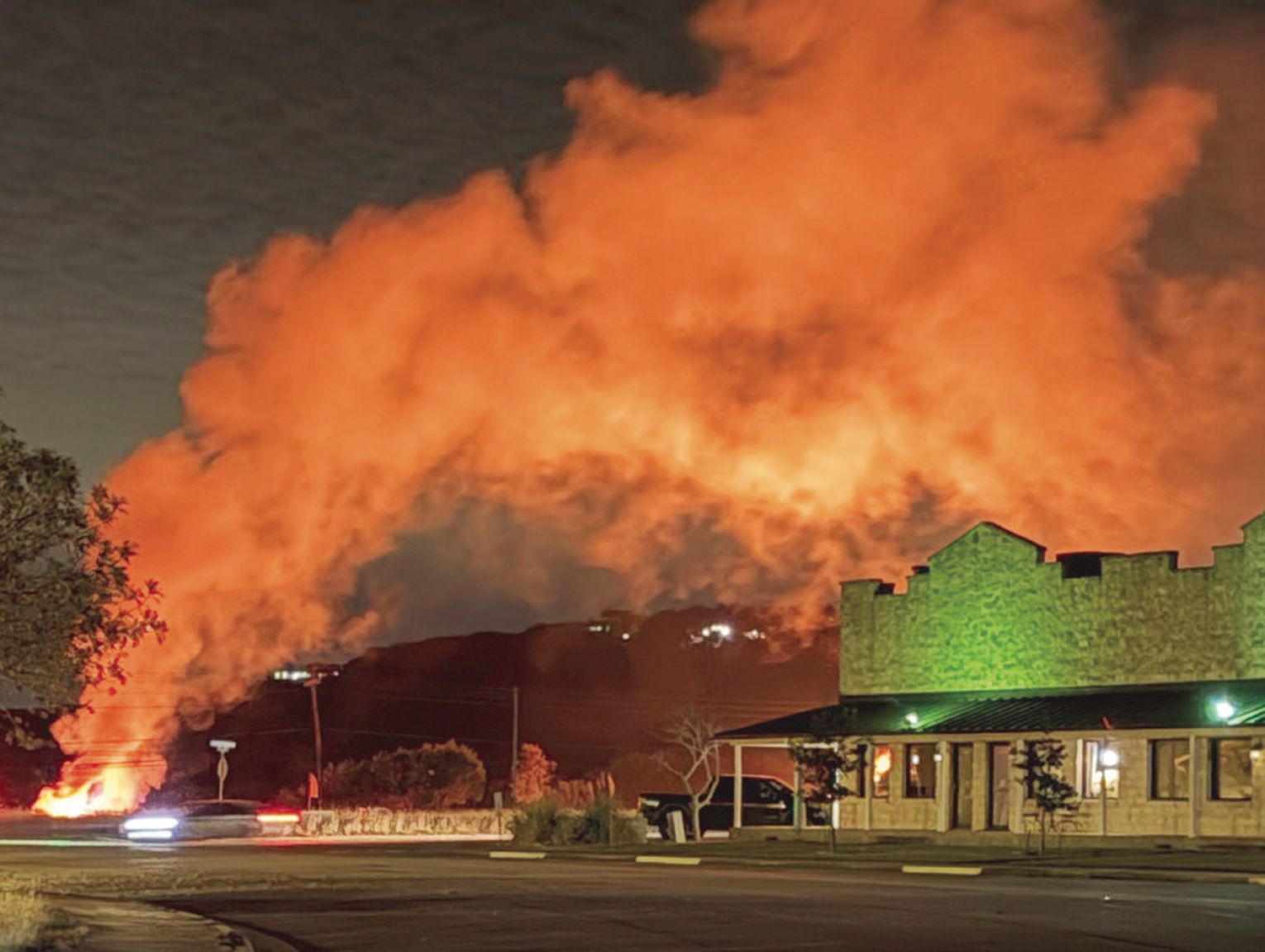 Nighttime fire prompts 911 calls