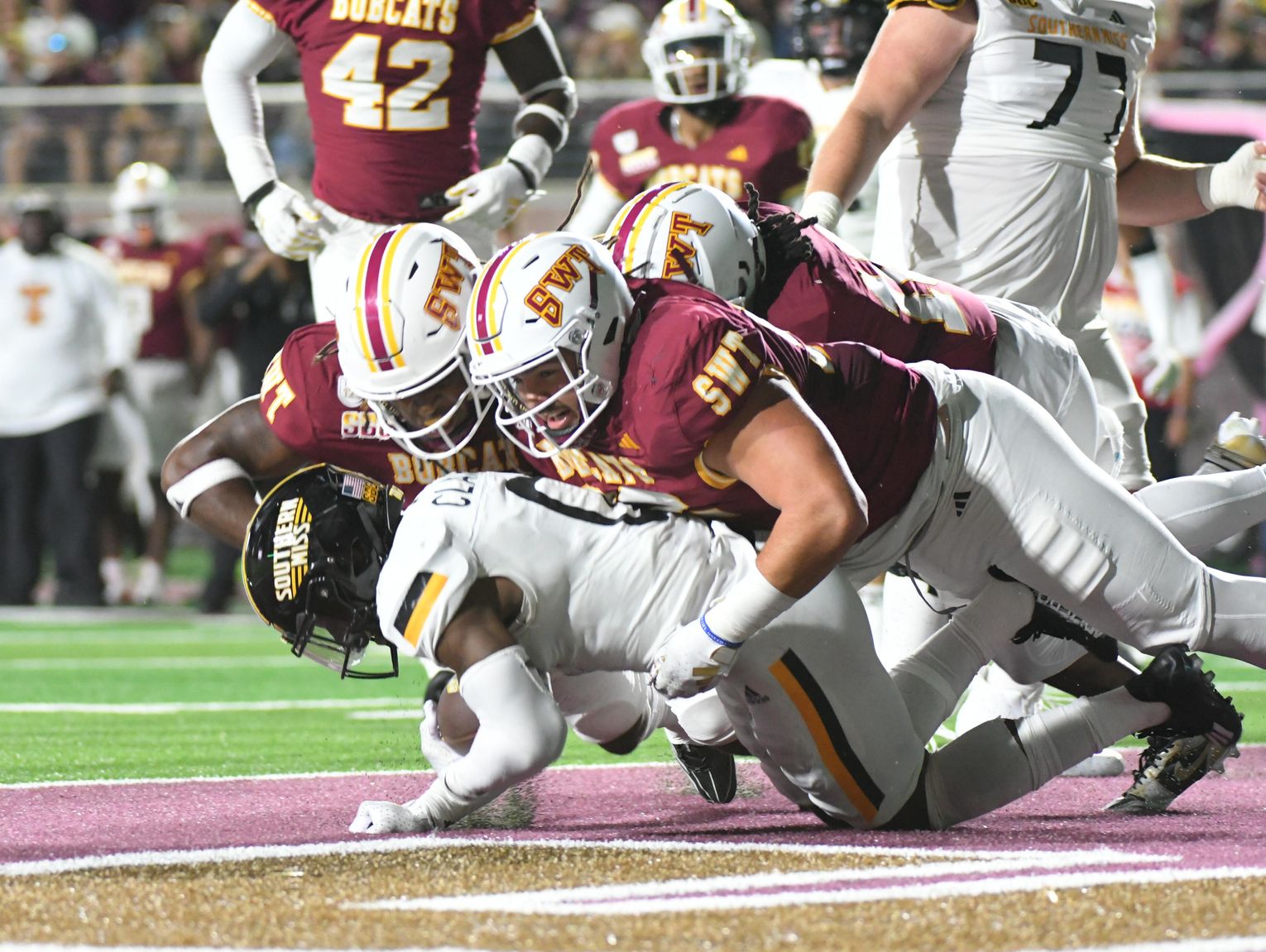 Pac-12, Texas State rumors heat up, what you need to know.