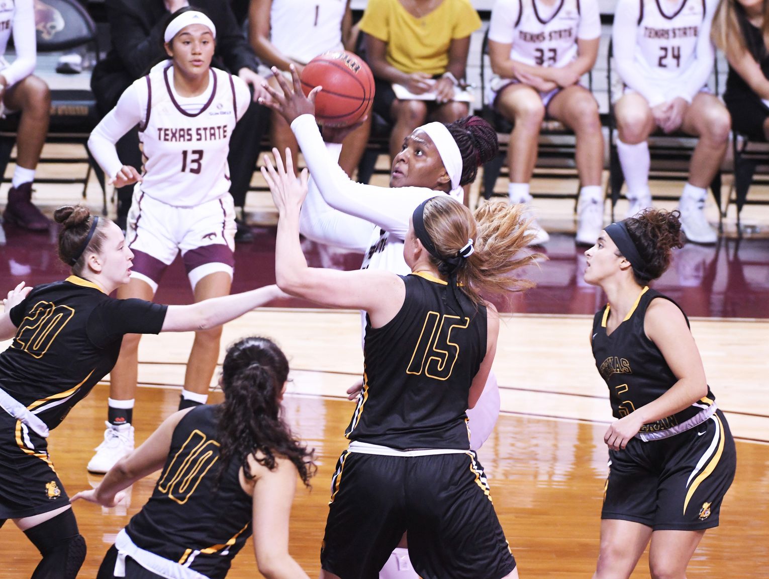 Reed realizes potential, drops 18 in season-opener