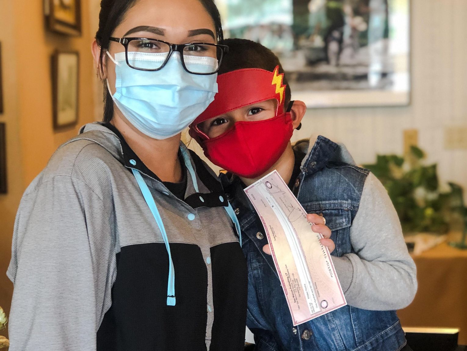 SMDR 'Show us your mask' contest winner announced