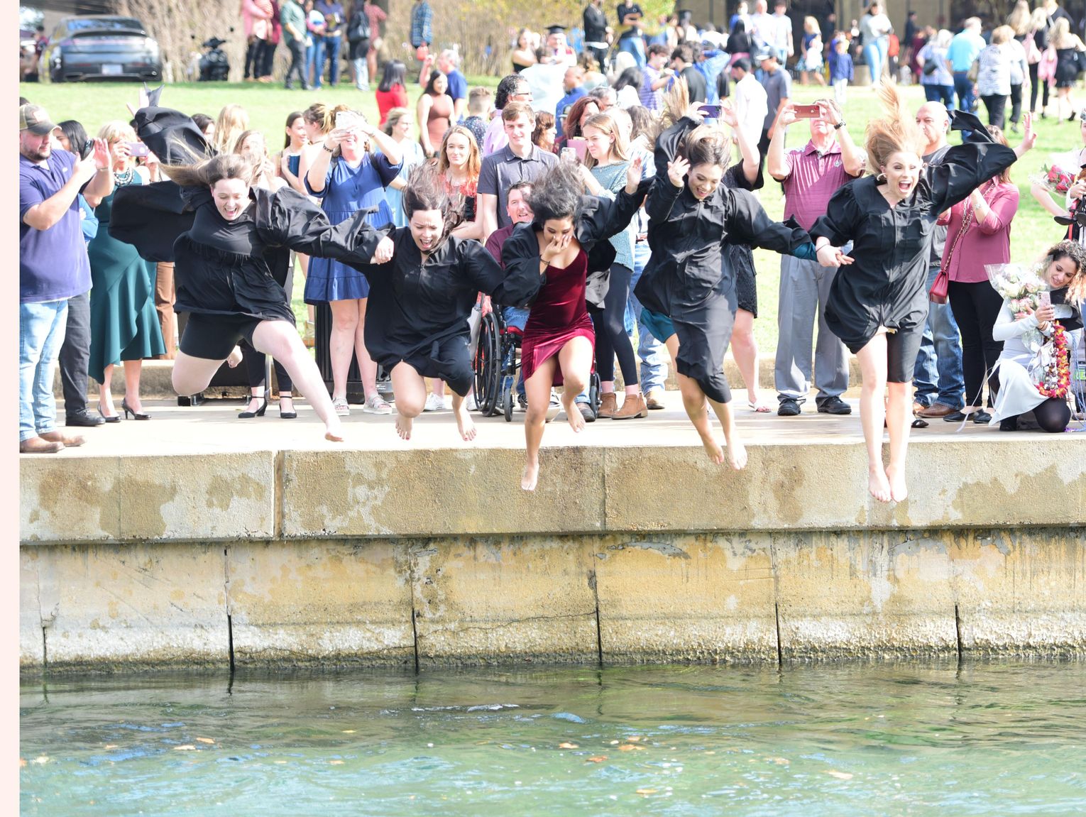 SPLASHING CELEBRATION: TXST students take part in traditional ...