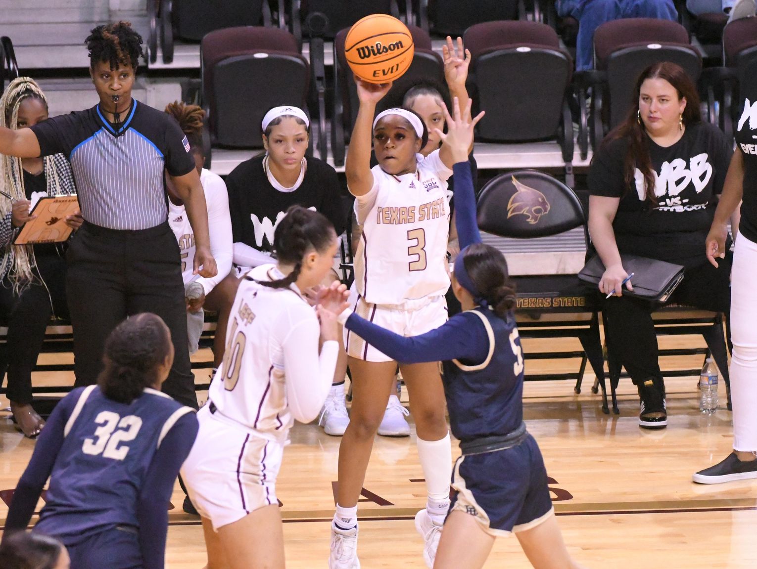 Taylor makes history in win over Arlington Baptist Taylor makes history in win over Arlington Baptist