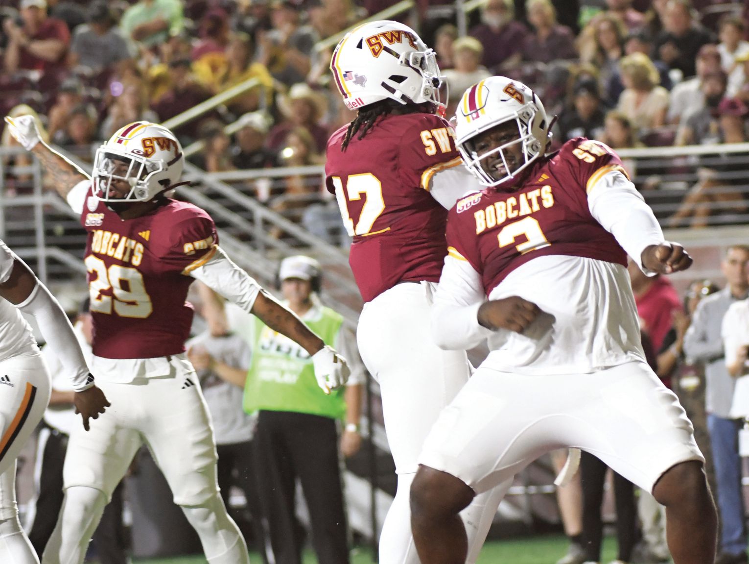 Texas State receives Pac-12 invite, expected to accept on Monday