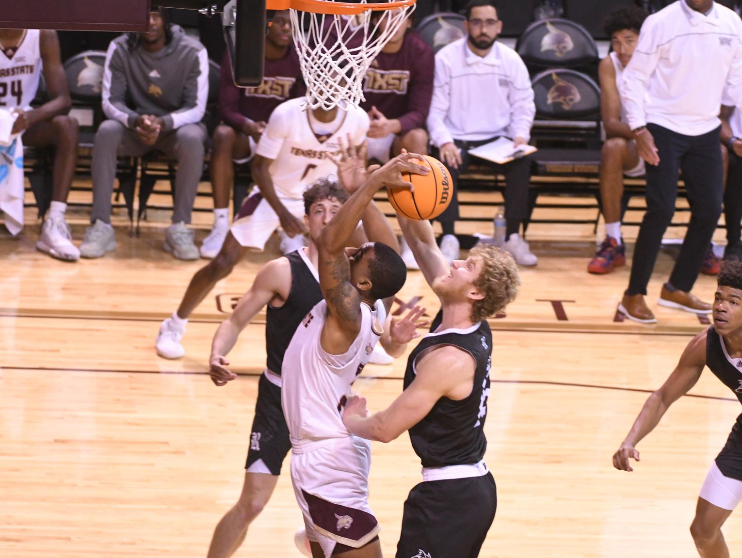 UMHB stuns Texas State